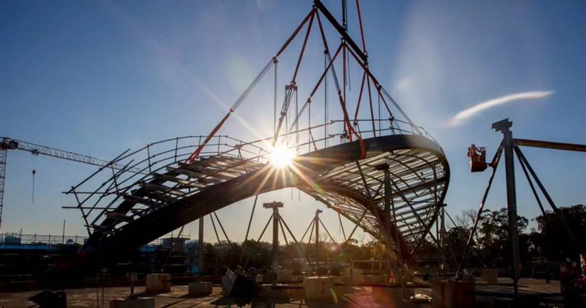 Biggest canopy lift high above the north west | Sydney Metro